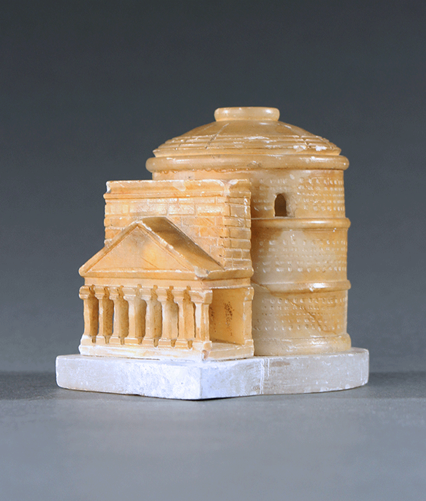Small Grand Tour alabaster model of the Pantheon.